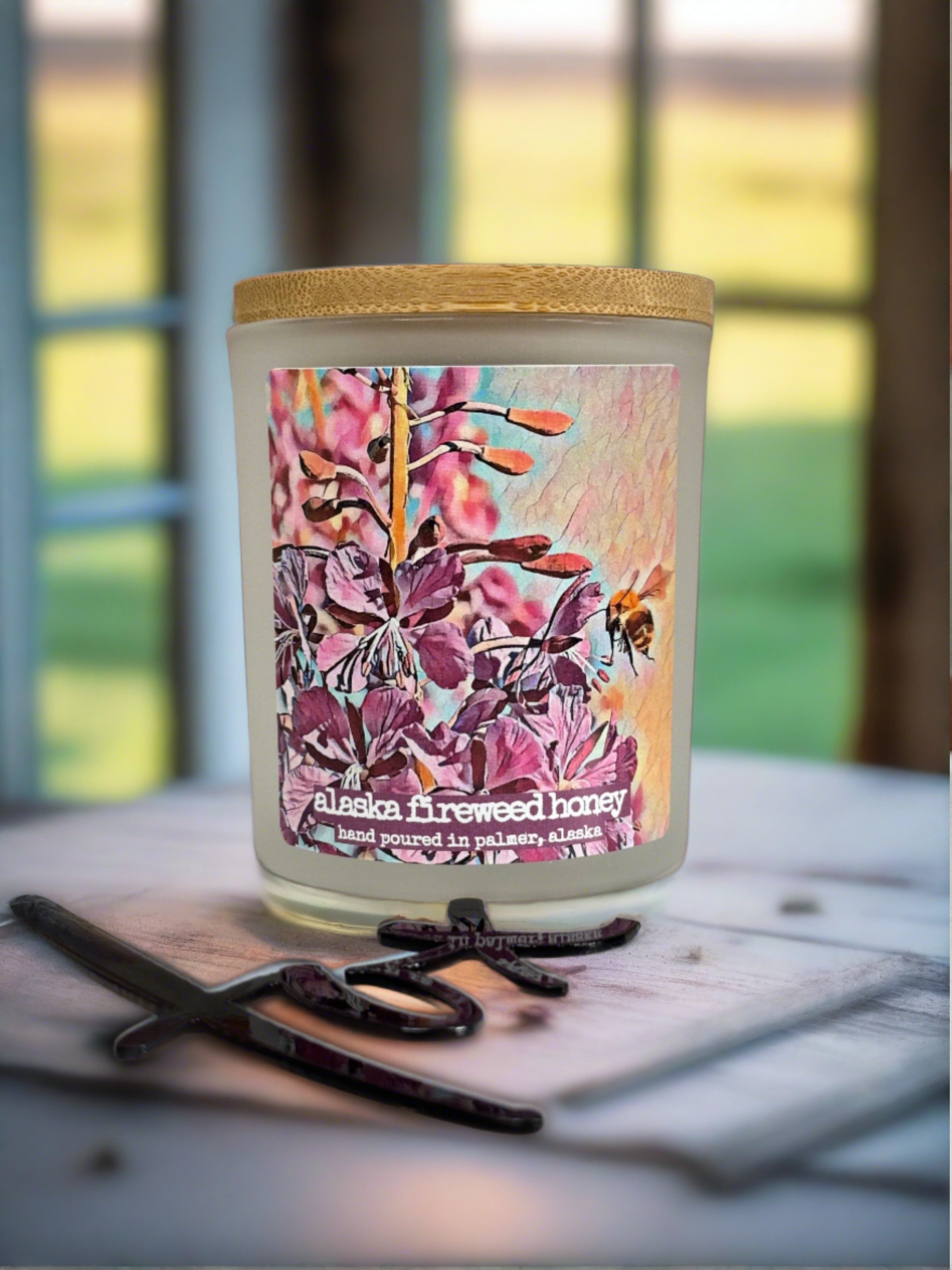 ALASKA PREMIUM COCONUT WAX CANDLES w/ ALASKA THEMED WATERCOLOR LABELS ...